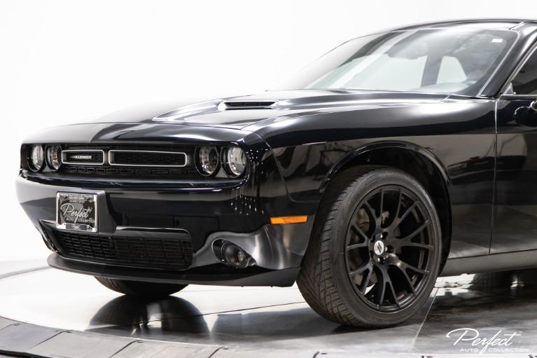 Used 2018 Dodge Challenger SXT Plus For Sale ($29,995) | Perfect Auto ...