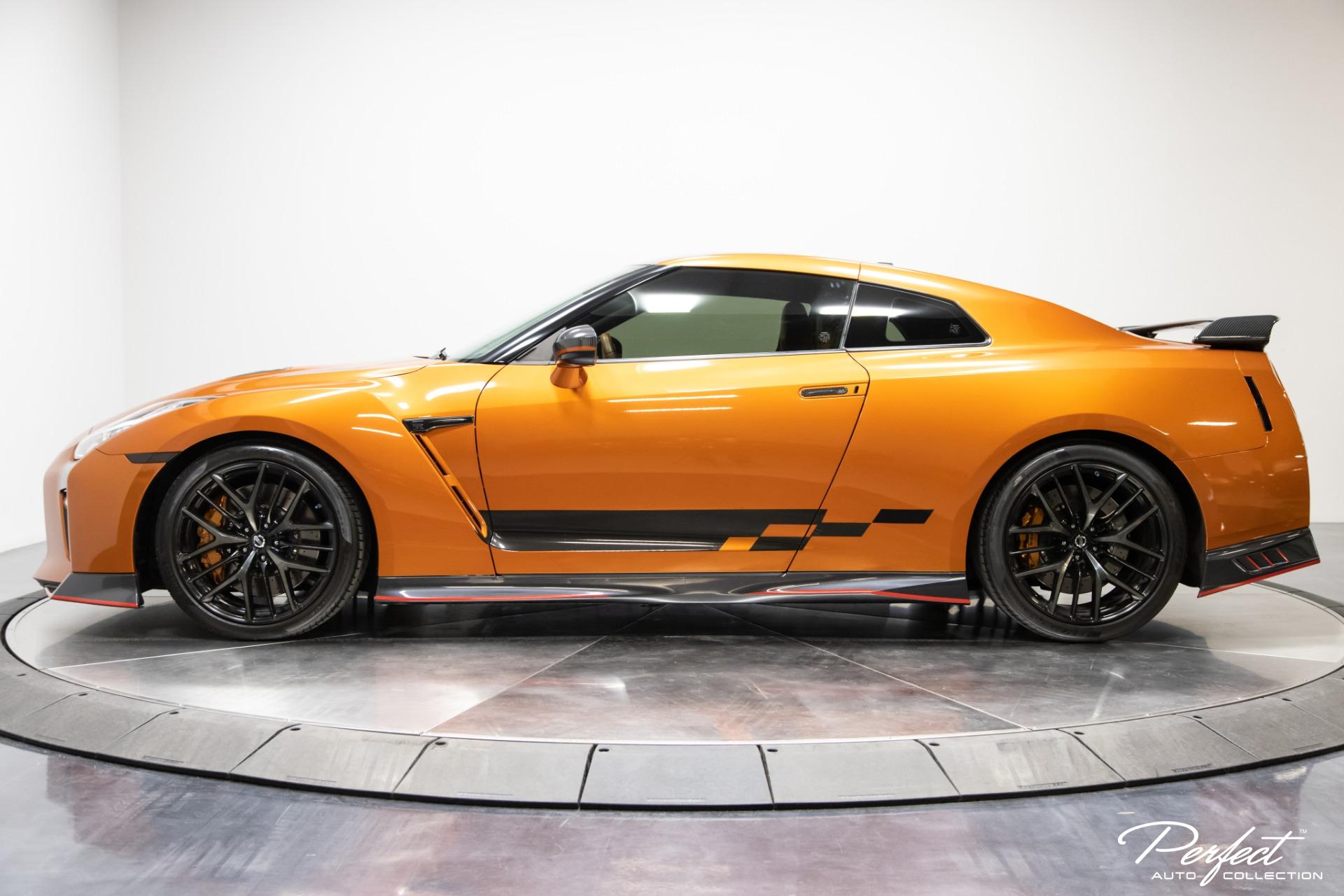 Used 2017 Nissan GT-R Premium For Sale ($109,995) | Perfect Auto ...
