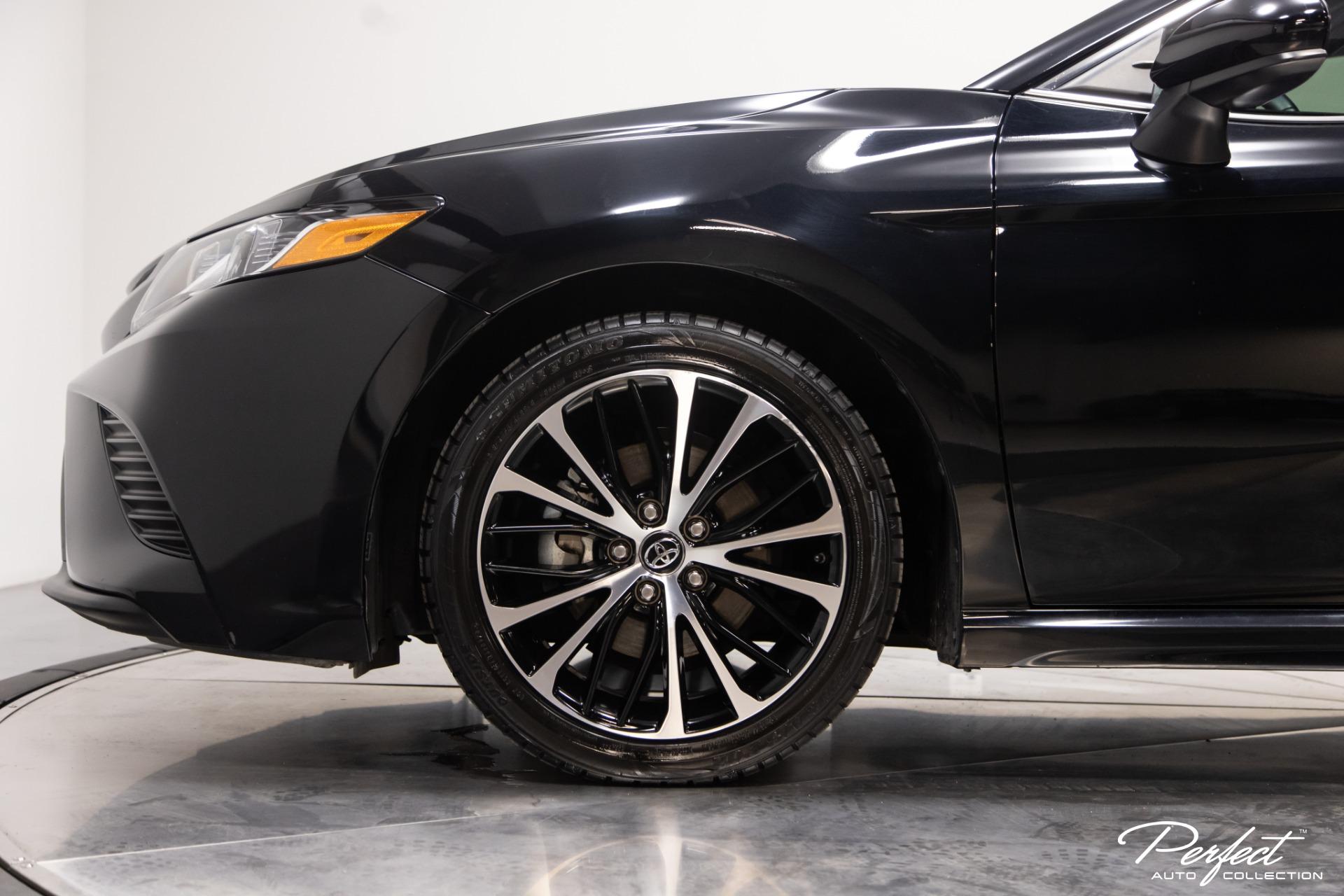 Used 2018 Toyota Camry SE For Sale ($21,995) | Perfect Auto Collection ...