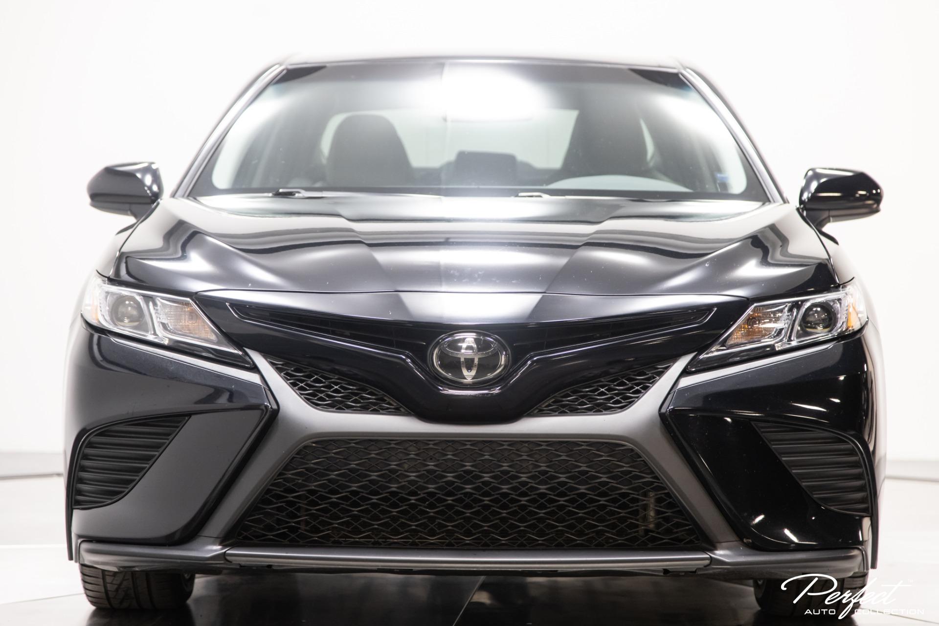 Used 2018 Toyota Camry SE For Sale ($21,995) | Perfect Auto Collection ...