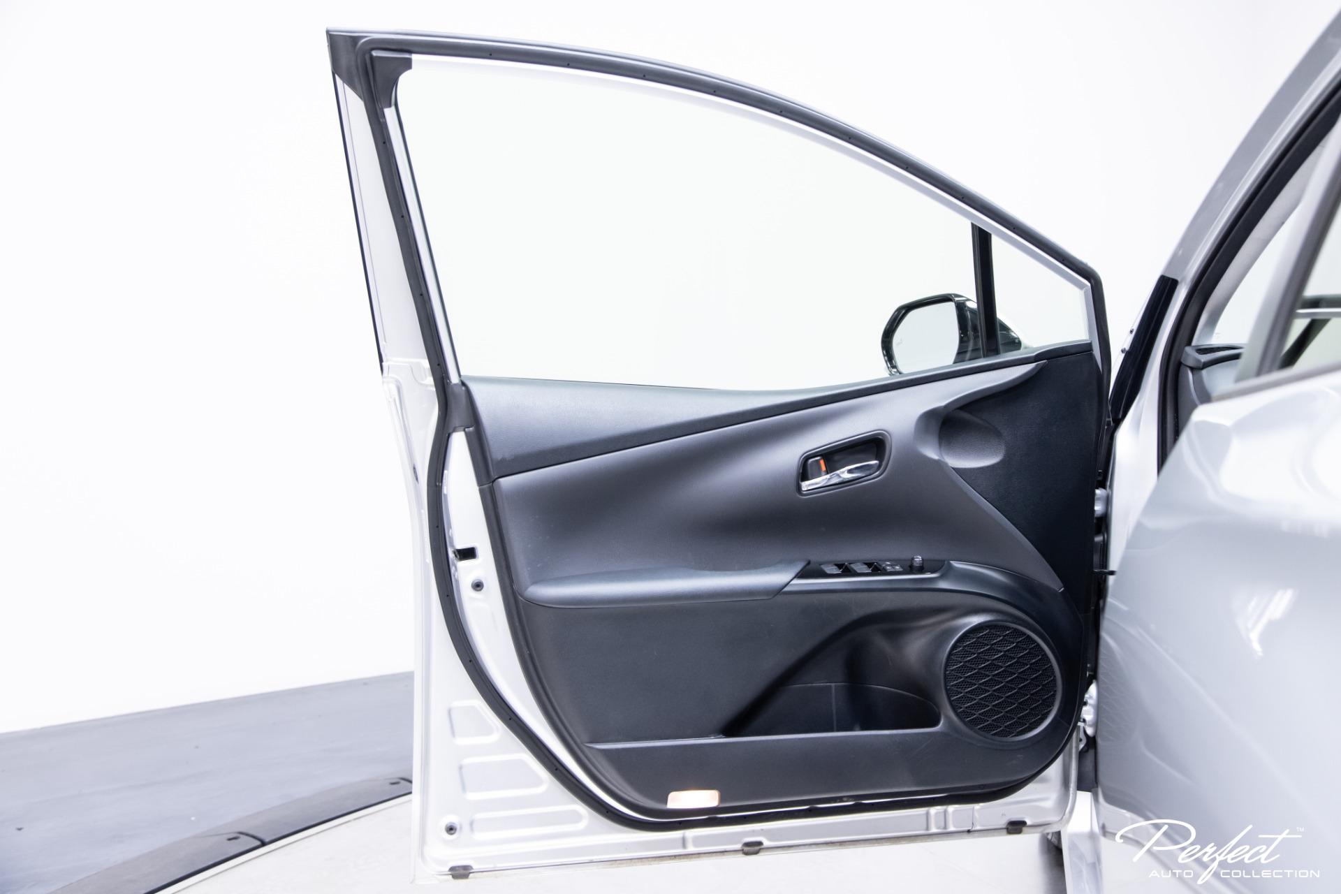 Used 2020 Toyota Prius LE For Sale ($21,995) | Perfect Auto Collection ...