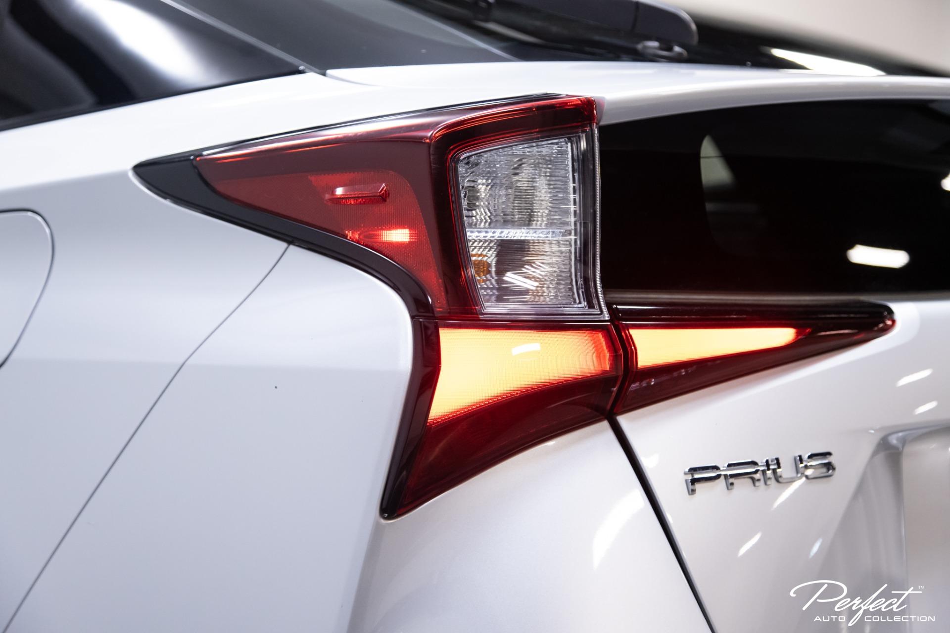 Used 2020 Toyota Prius LE For Sale ($21,995) | Perfect Auto Collection ...