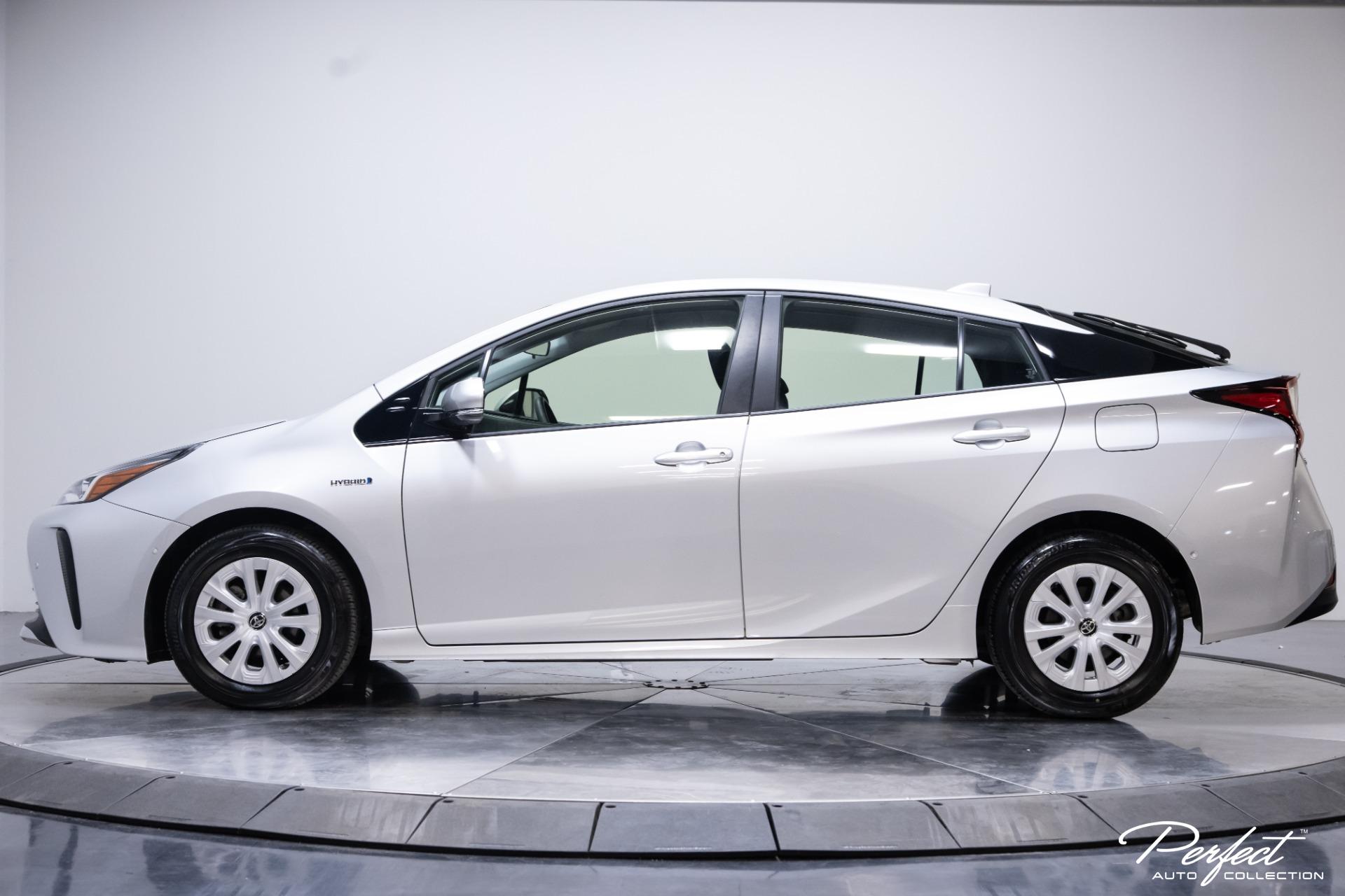 Used 2020 Toyota Prius LE For Sale ($21,995) | Perfect Auto Collection ...