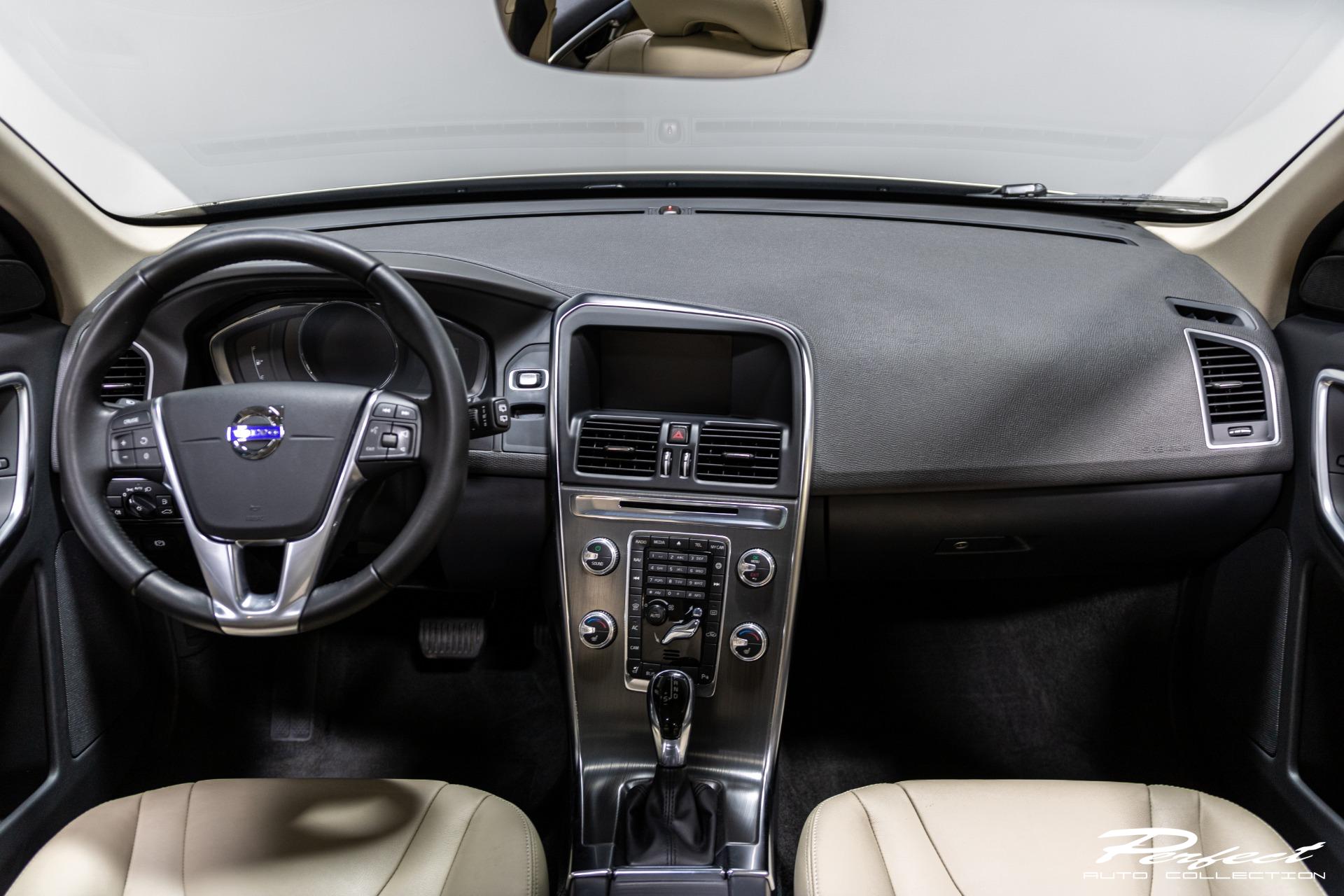 Used 2016 Volvo XC60 T6 Drive-E For Sale ($22,993) | Perfect Auto ... Used 2016 Volvo XC60 T6 Drive-E For Sale ($22,993) | Perfect Auto ...