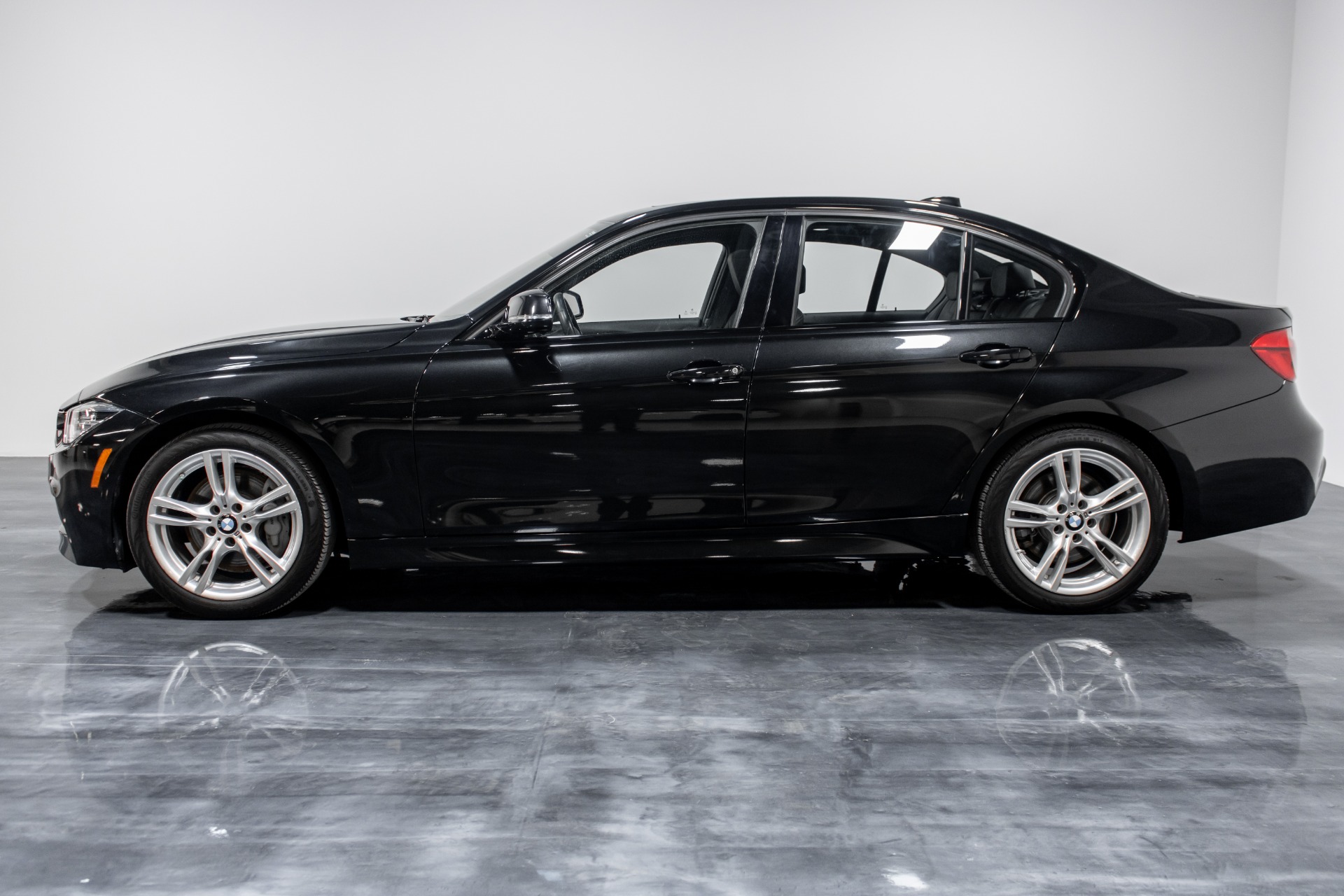 Used 2016 BMW 3 Series 340i xDrive Sedan 4D For Sale ($24,893 ...