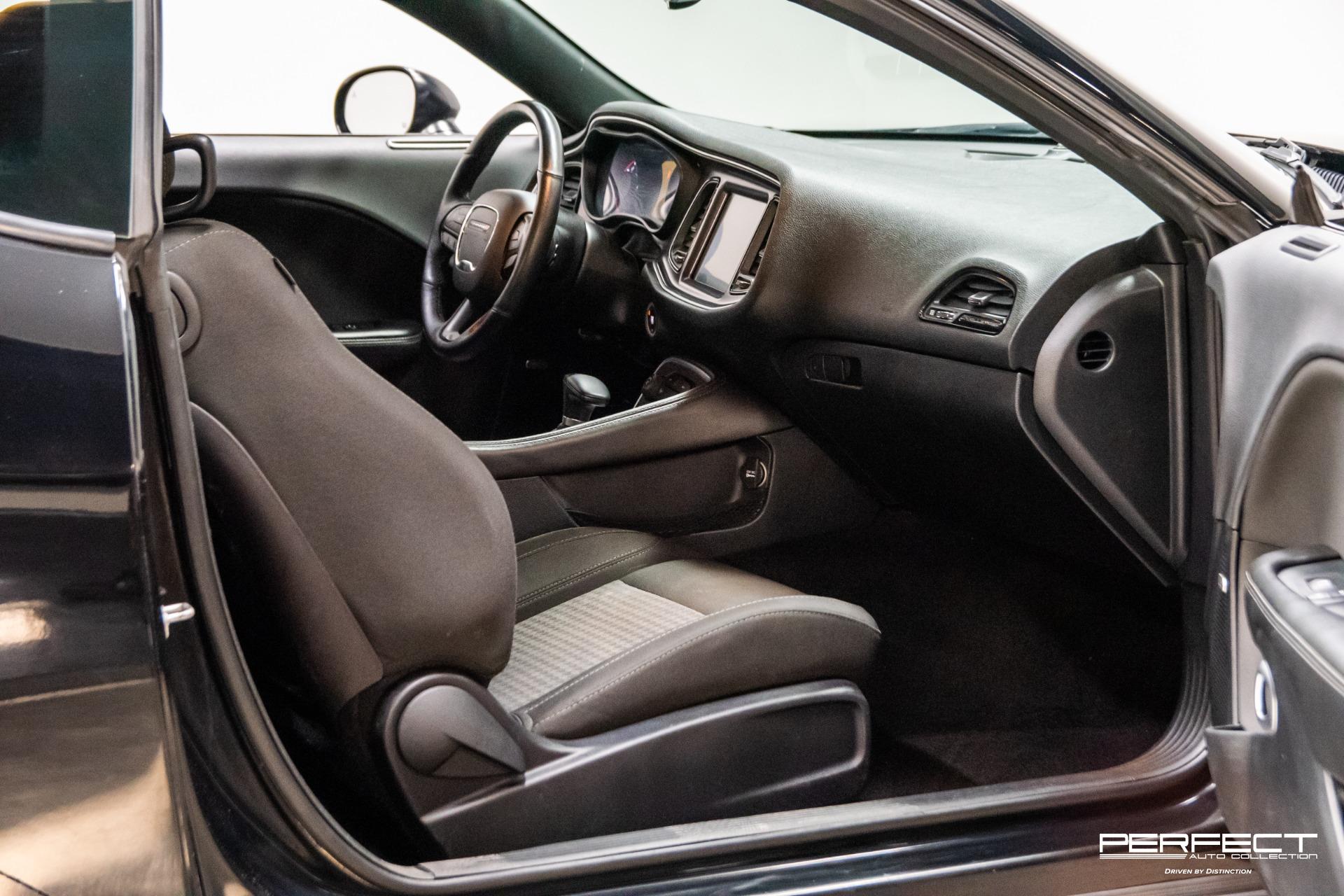 Used 2016 Dodge Challenger R/T For Sale ($28,495) | Perfect Auto ...