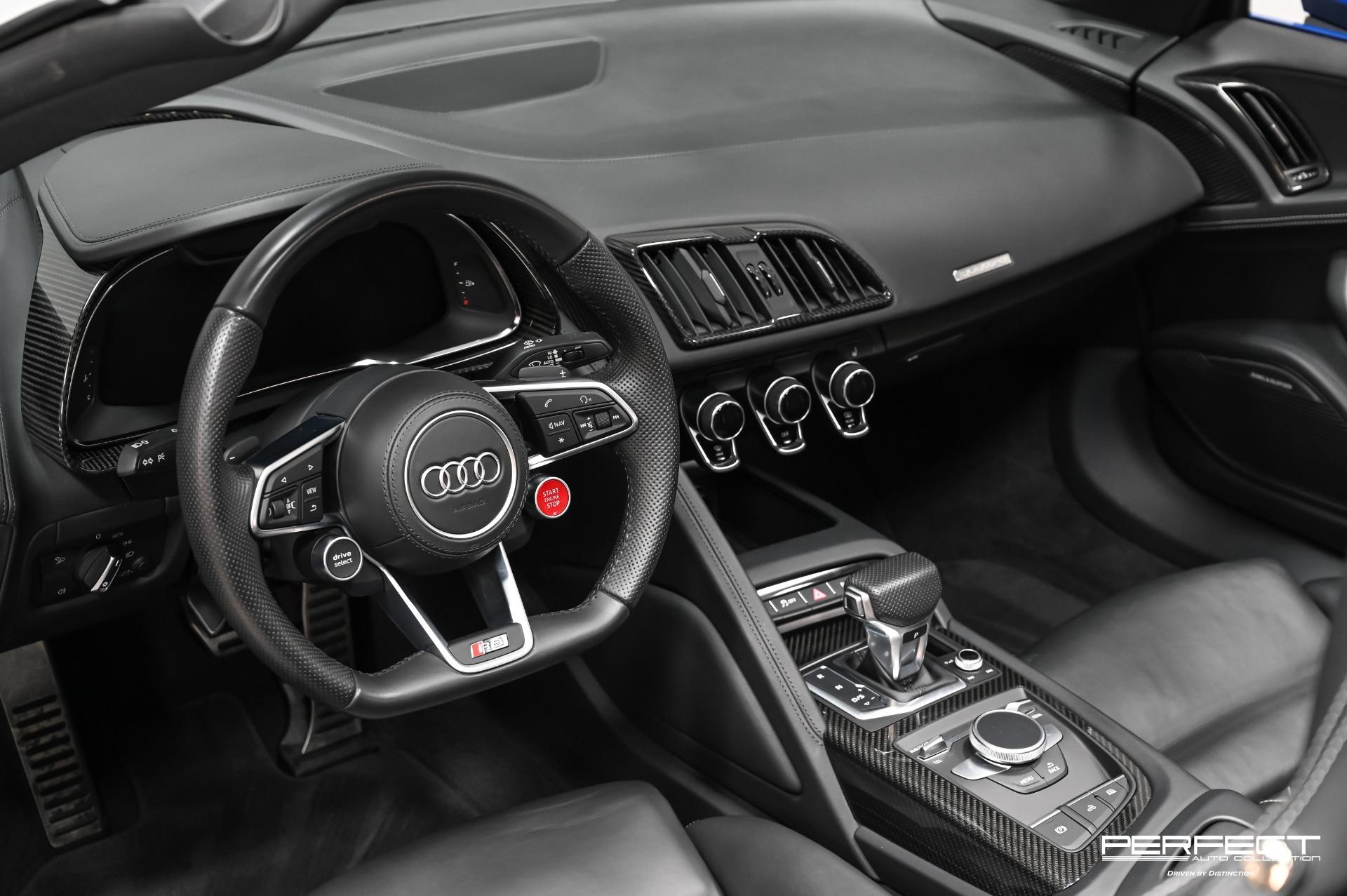 Audi R8 V10 Interior Automatic