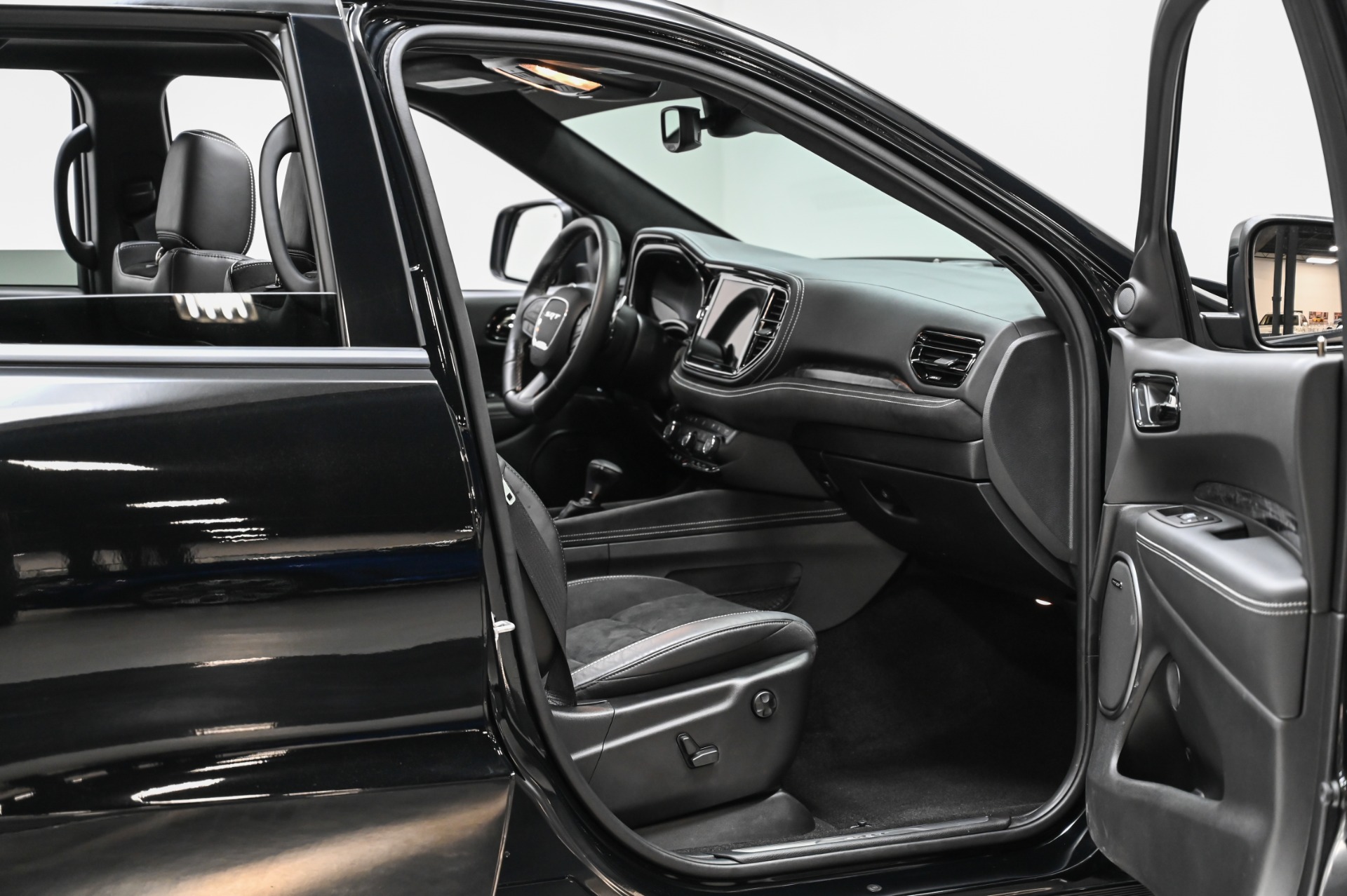 2022 Dodge Durango Limited Interior