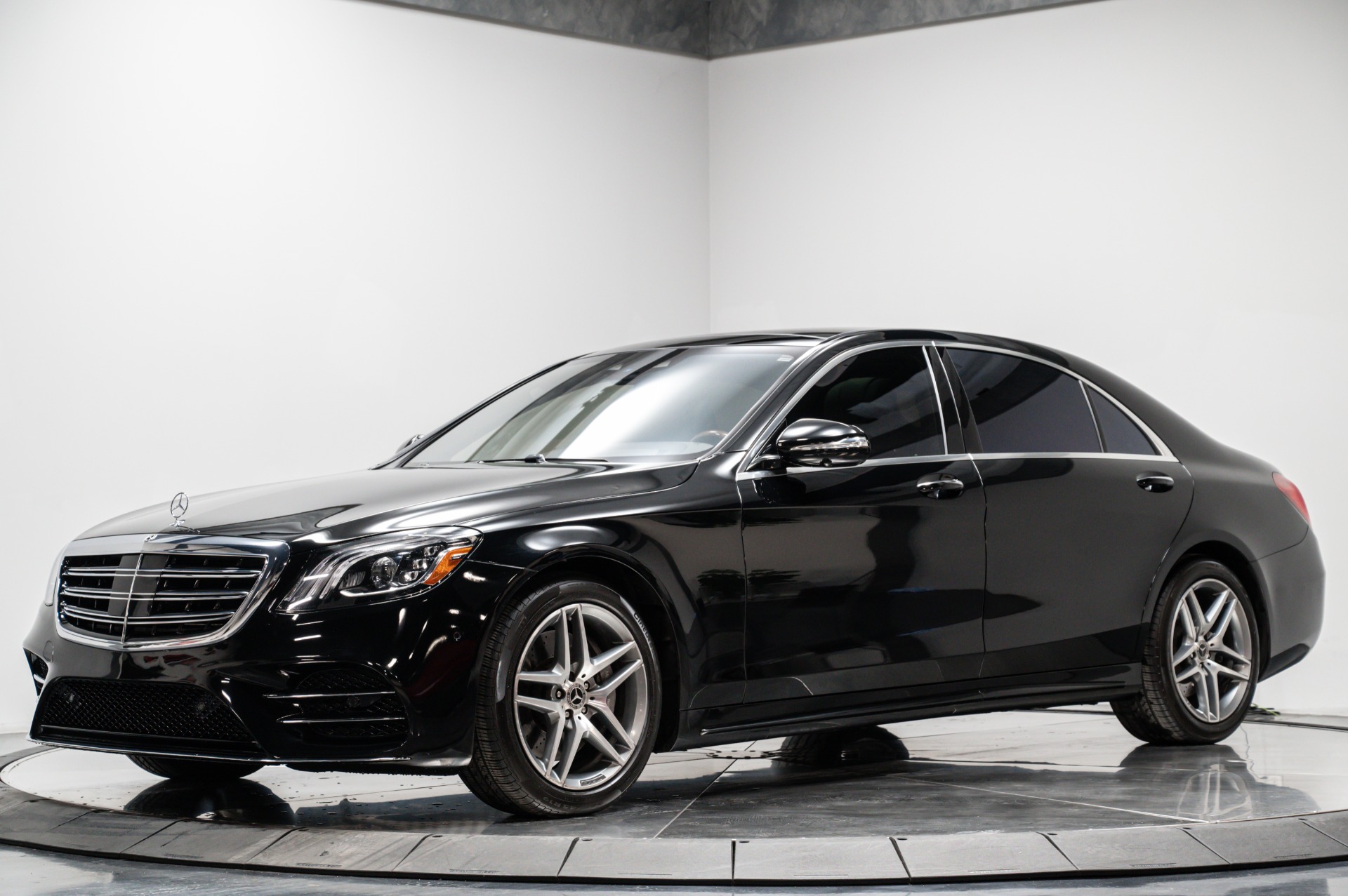 Mercedes benz 2019 s550 price store