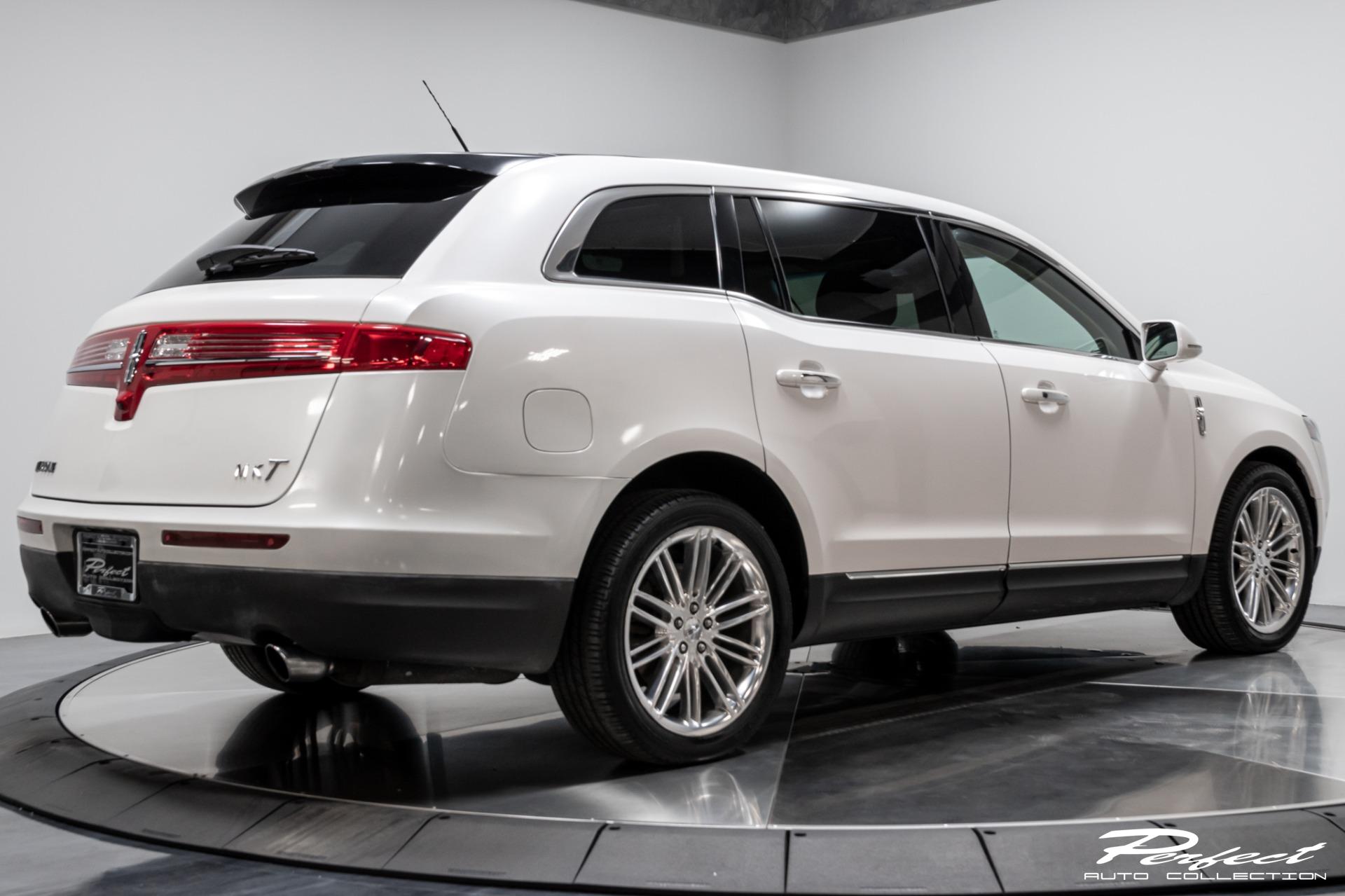 Used 2017 Lincoln MKT Elite For Sale ($21,493) | Perfect Auto ...