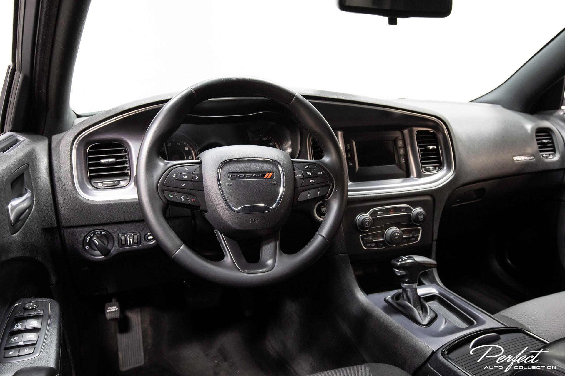 Used 2016 Dodge Charger SE For Sale ($17,495) | Perfect Auto Collection ...