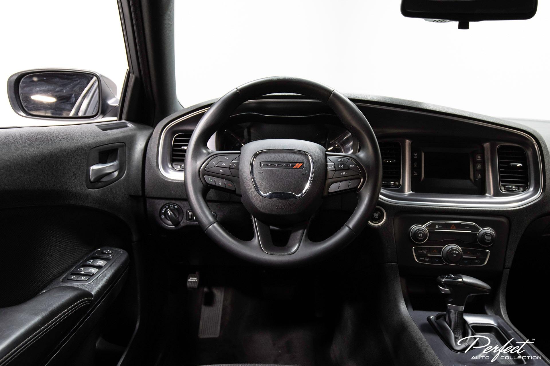 Used 2016 Dodge Charger SE For Sale ($17,495) | Perfect Auto Collection ...