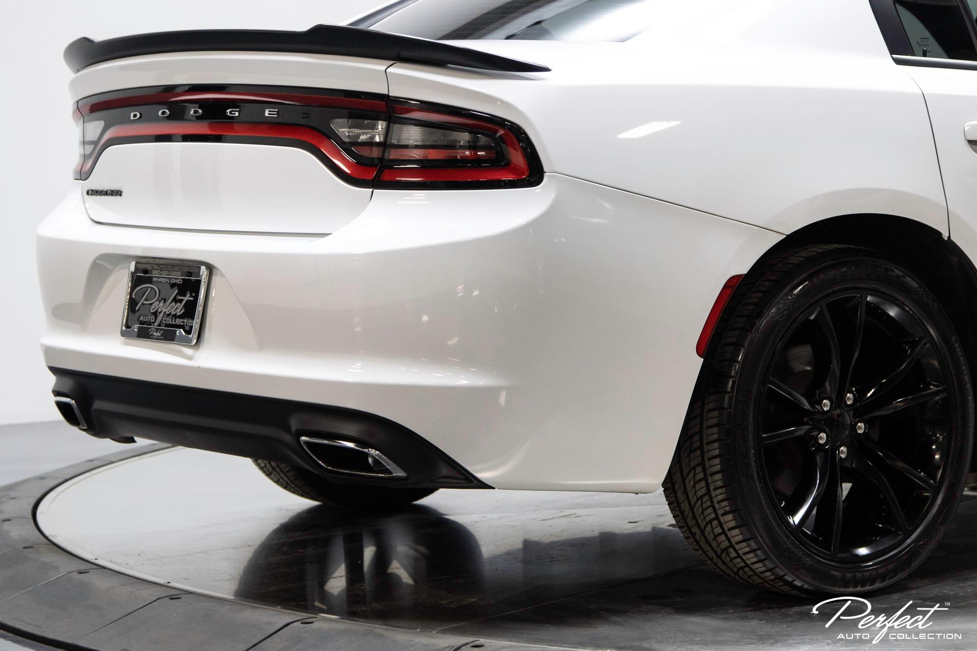 Used 2016 Dodge Charger SE For Sale ($17,495) | Perfect Auto Collection ...